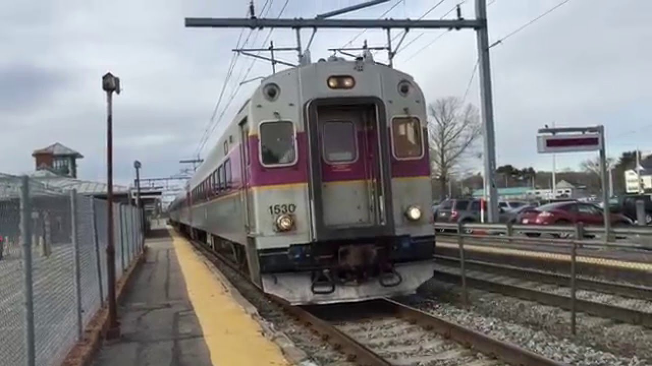 [HD] AEM-7 #908 Amtrak Regional meets Inbound MBTA: Mansfield, MA - YouTube