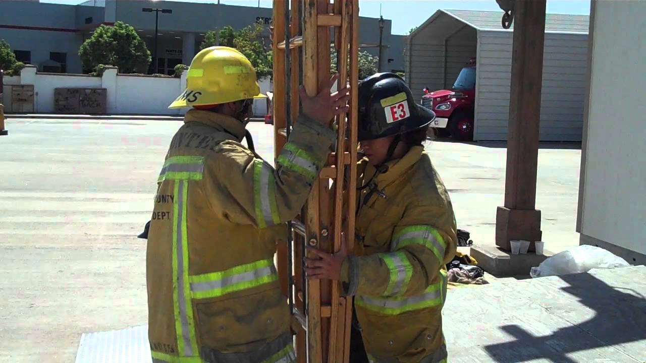 2 Man 24' extension ladder - YouTube