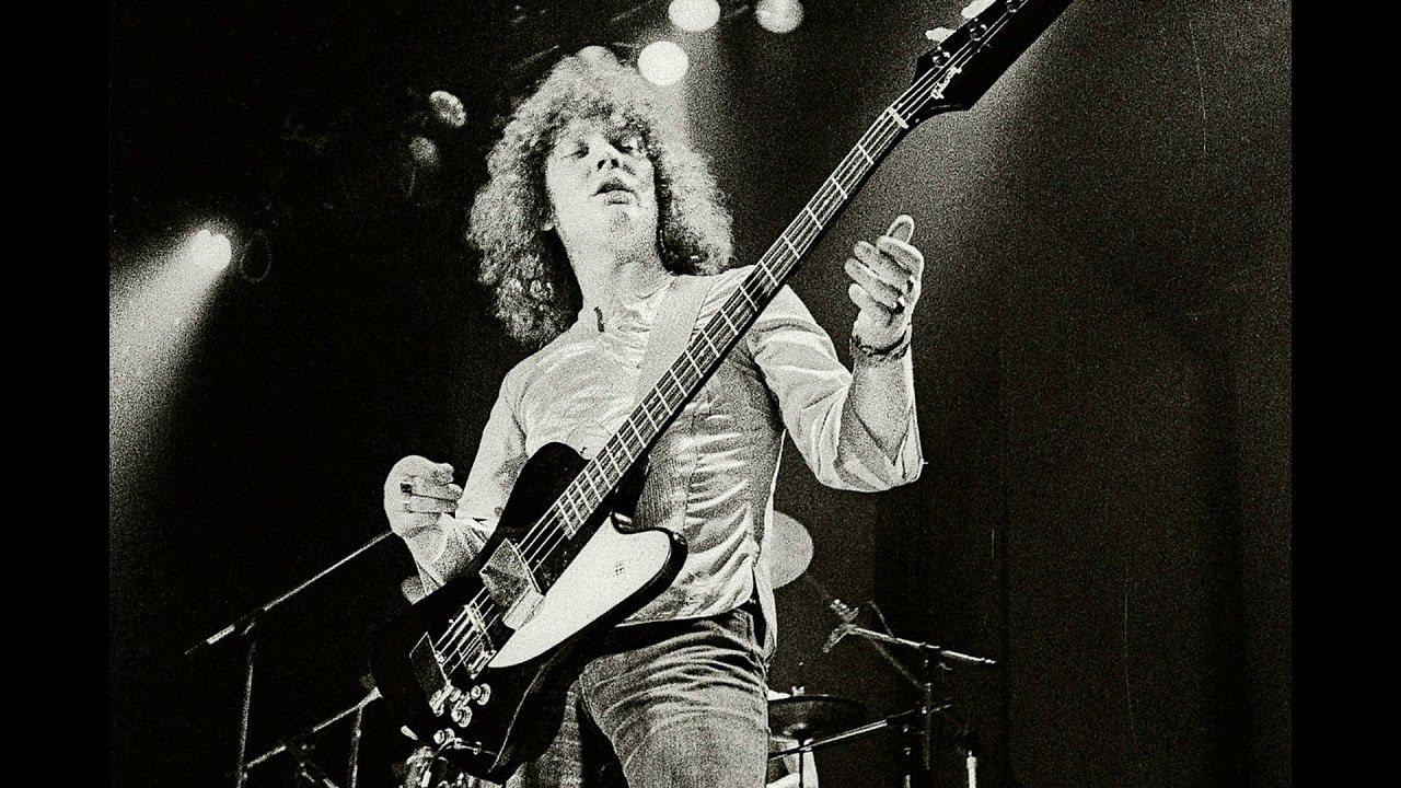 Steve Priest w/ Andy Bale - WHUD - YouTube