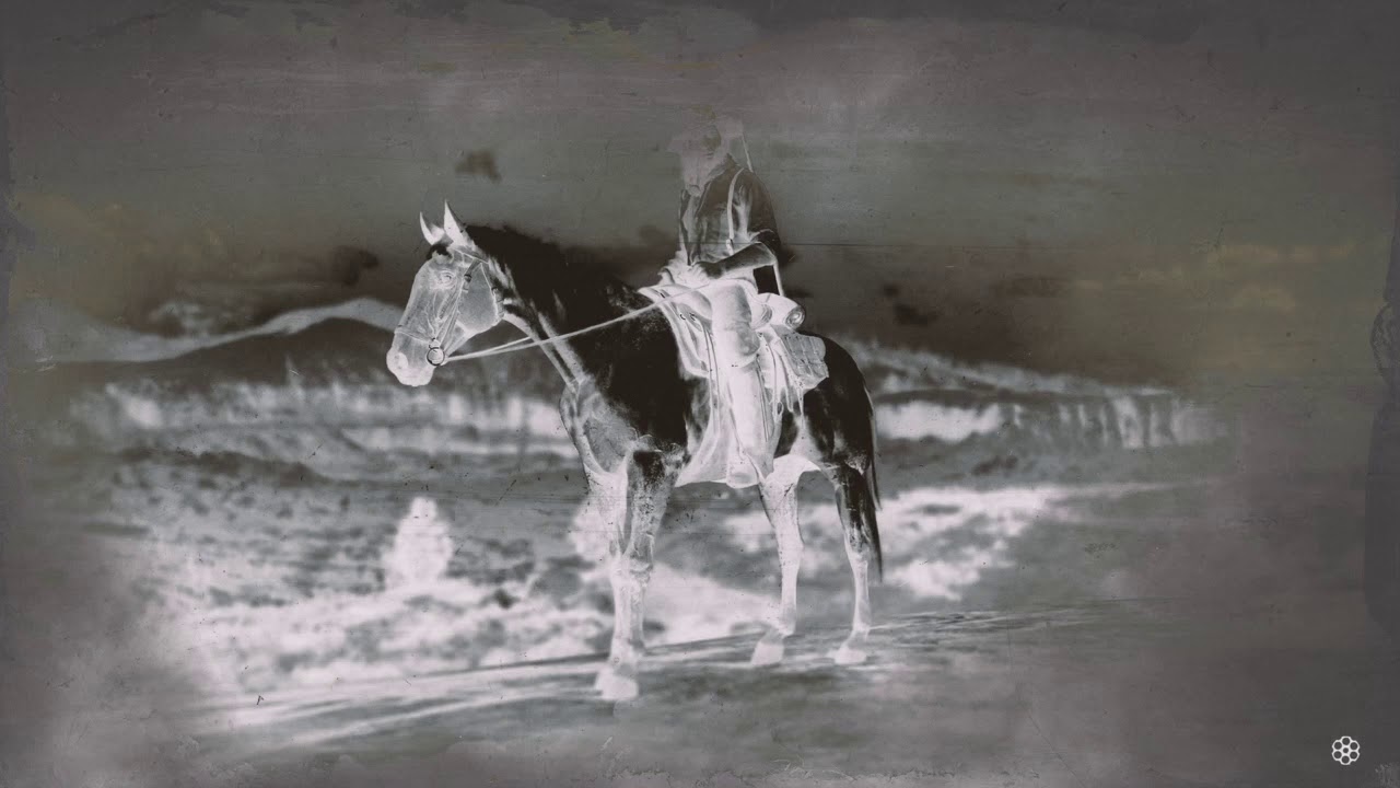 Soothing RDR2 loading screens for 30 minutes - YouTube