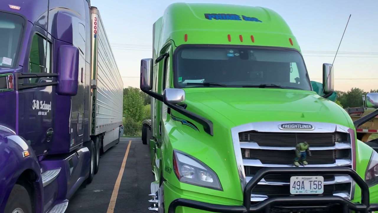 Rocking the flatbed life #1 currently driving with Prime Inc. - YouTube