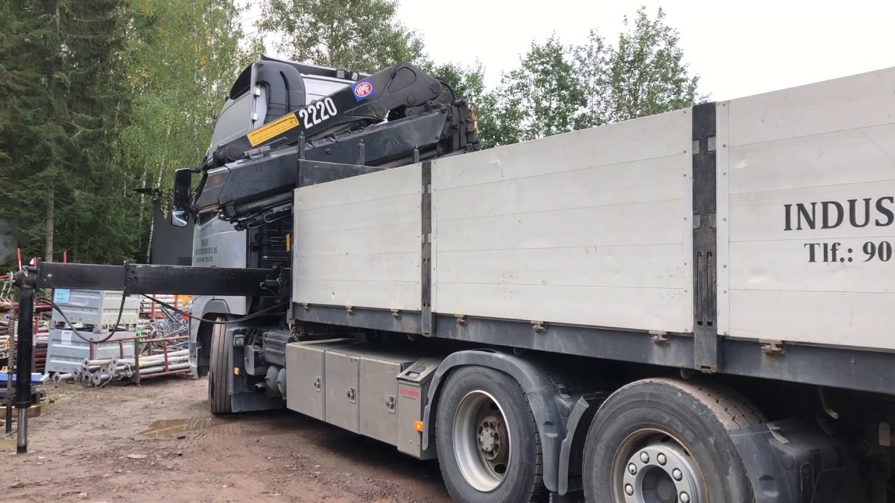 Volvo 520 lastebil N3 med kran - YouTube
