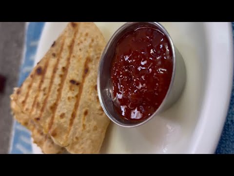 Cheesy Chapati Tacos 🌮 Recipe In Hindi #tacos - YouTube