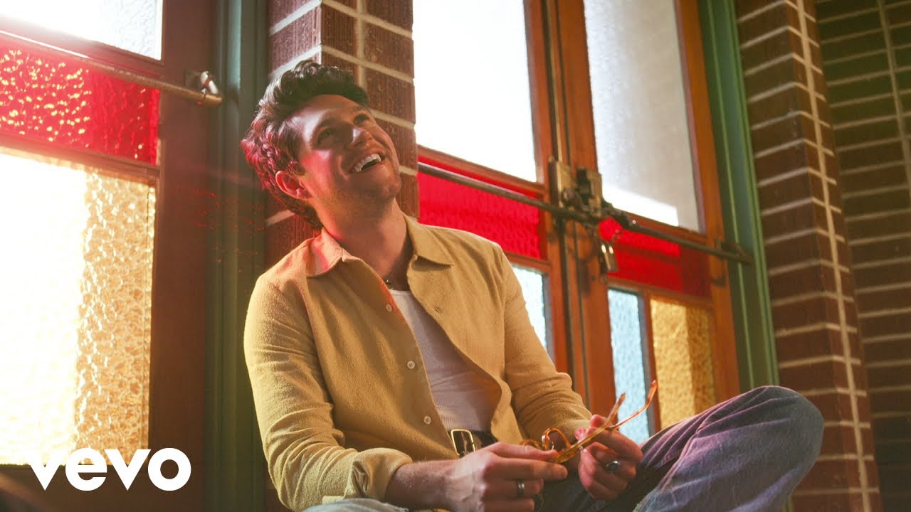 Niall Horan - Something In The Orange (Live from Spotify Studios) (Official Audio) - YouTube