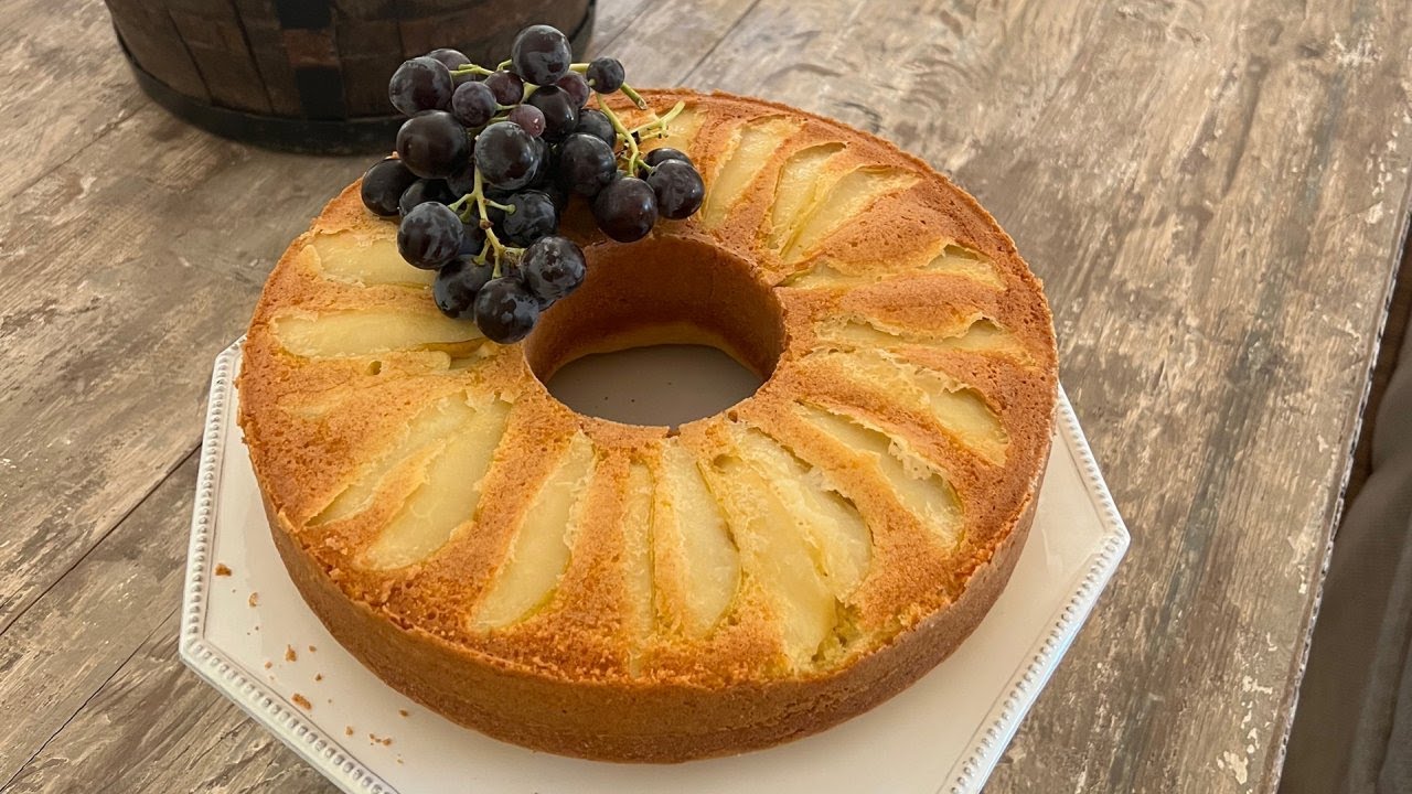 How to Make Olive Oil Cake | Maria Betar - YouTube