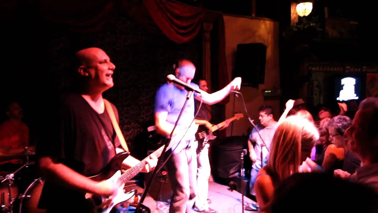 Tijuana Dogs live @ Renaissance Cafe - YouTube