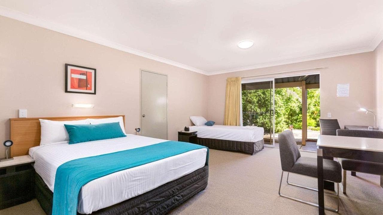 Comfort Inn North Brisbane, Brisbane, Australia - YouTube