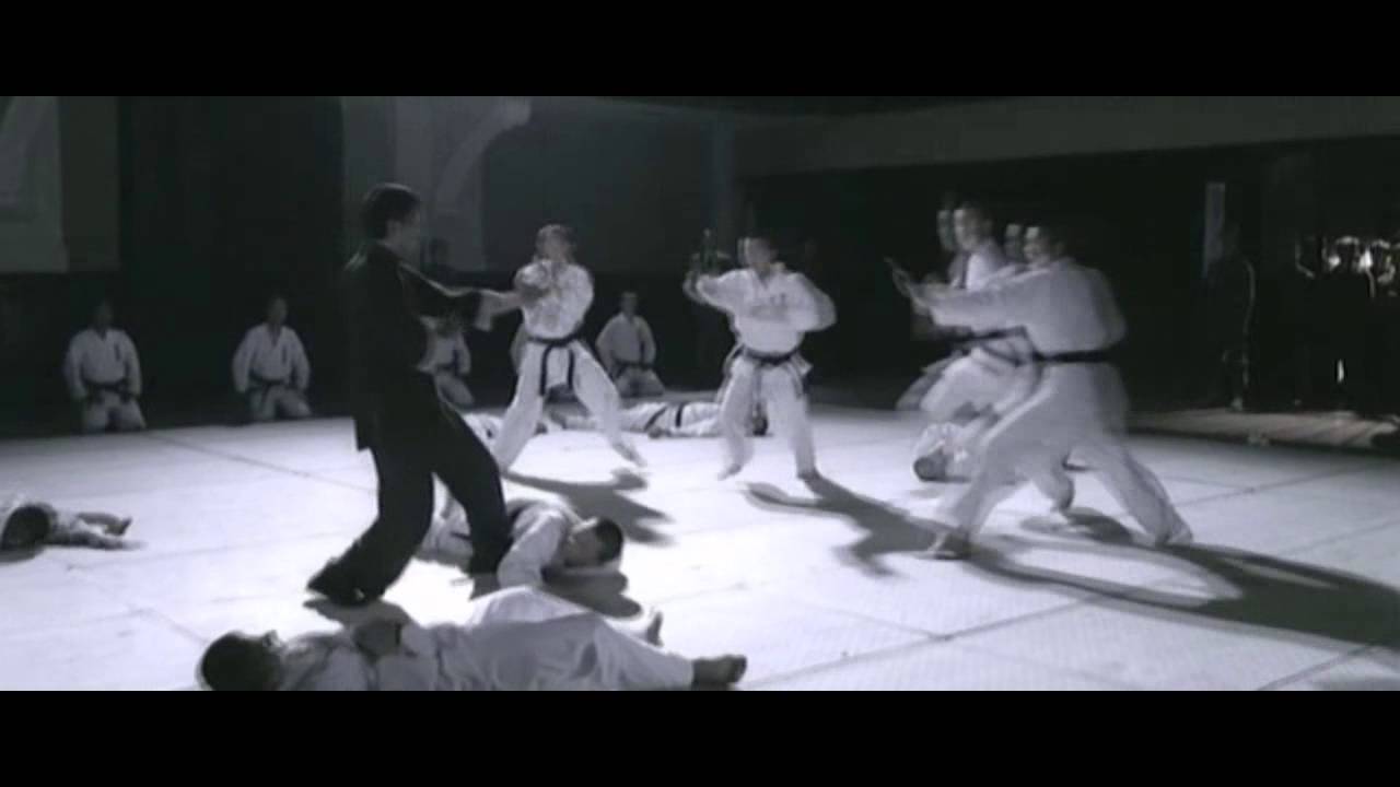 Ip Man vs 10 japanese - YouTube