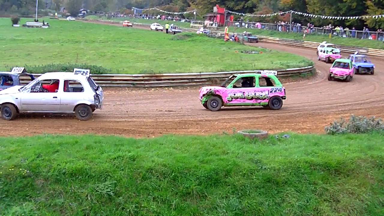 Tongham micro bangers race 2 18/10/15 (part 1) - YouTube