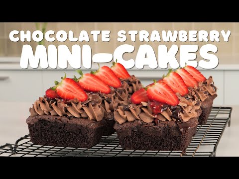 Chocolate Strawberry Mini Cakes That Look Bakery-Made (because they are)