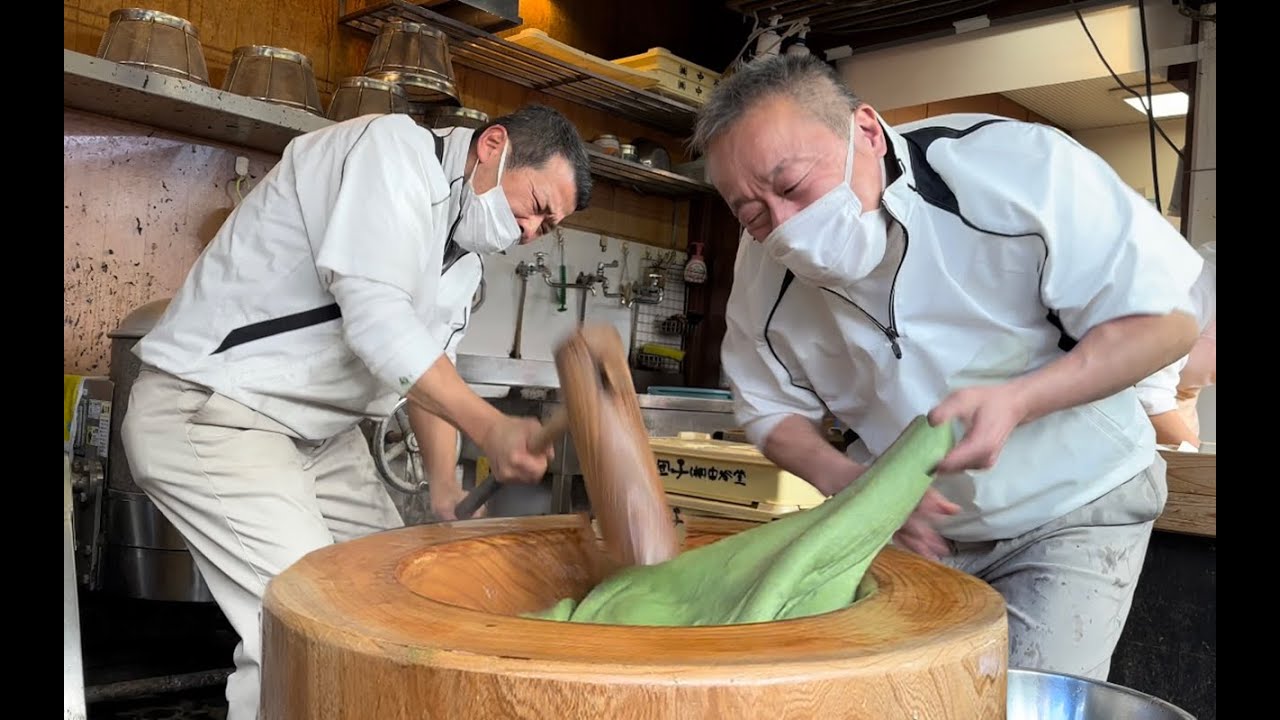 CRAZY MOCHI POUNDING! Japan Street Food | Incredible skills - YouTube
