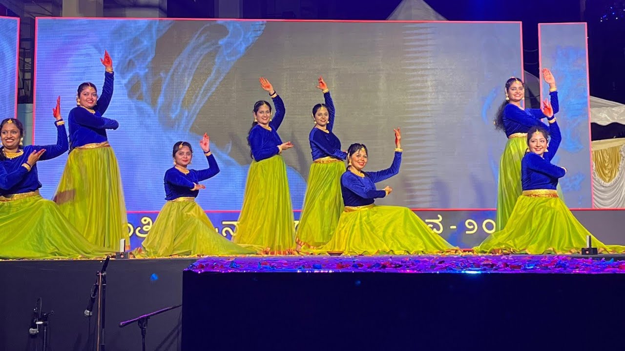 'Manase Maaya' from #mundinanildana -Kannada Group Dance by Team Mayuri ...