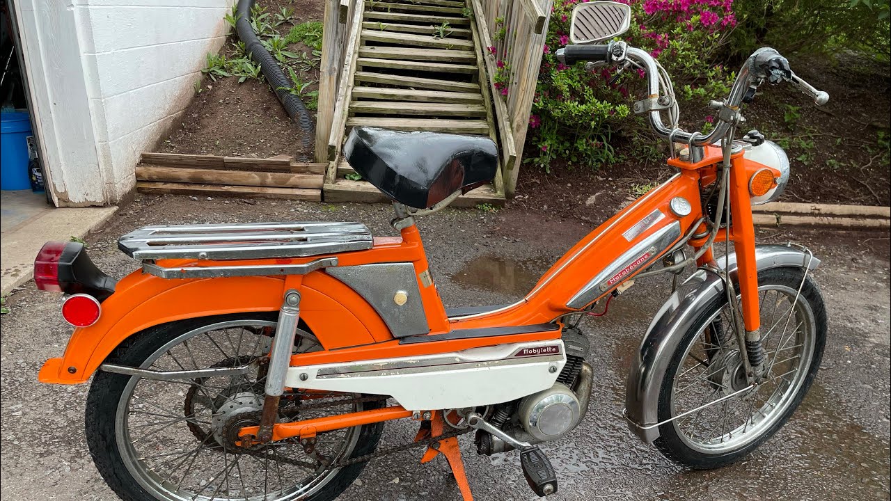 1977 Motobecane Mobylette - YouTube