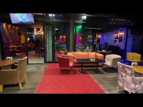 Benzin Cafe & Bar