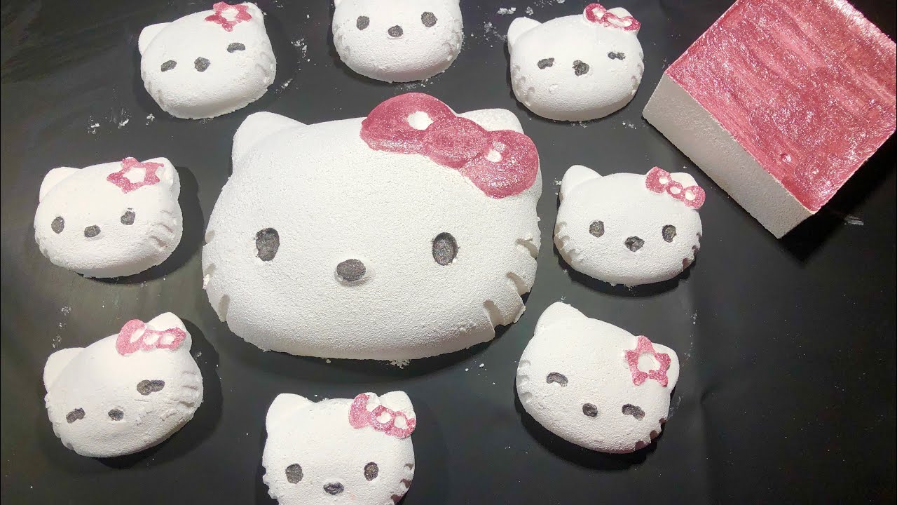 Gritty Hello Kitty 🤍🩷 - YouTube