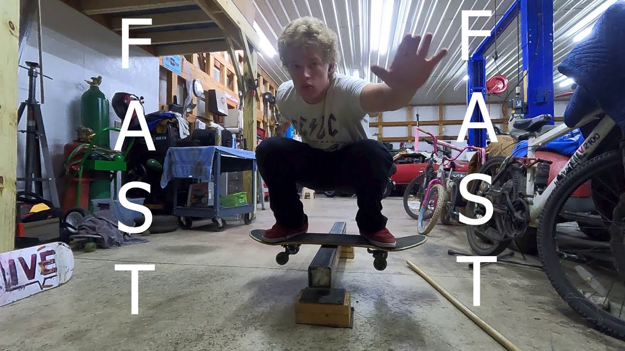 HOW TO BOARDSLIDE IN 1 MINUTE!!! - YouTube