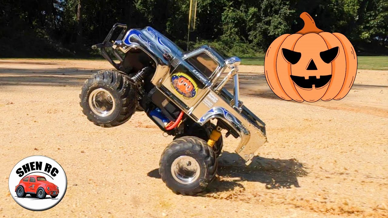Tamiya Midnight Pumpkin special part 2 just playing around - YouTube