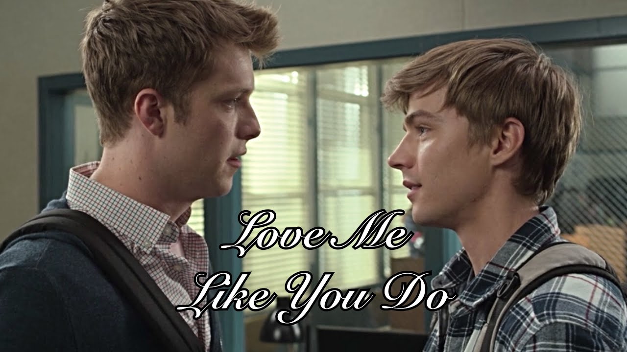Charlie & Alex | Love Me Like You Do - YouTube