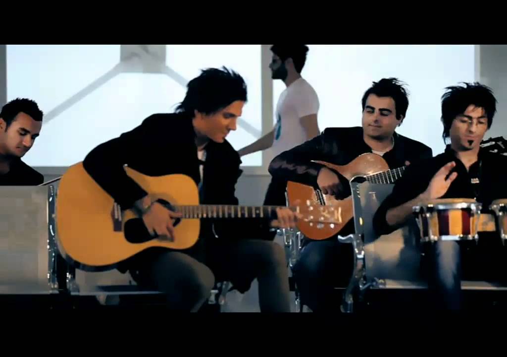 Azad - Nabze Asheghi ( MuSiC Is My LiFe ) - YouTube