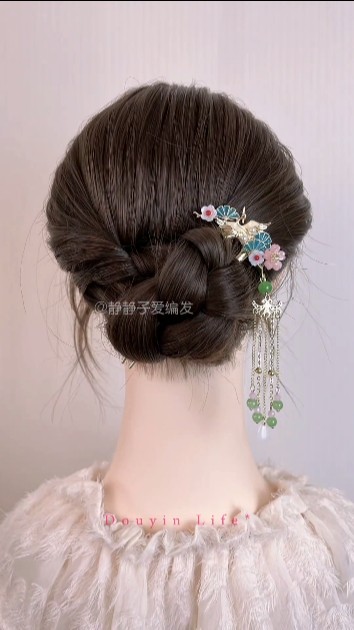 How to do the 10-second bun💐//hair tutorial//girl hairstyle🍁hair-tying ...