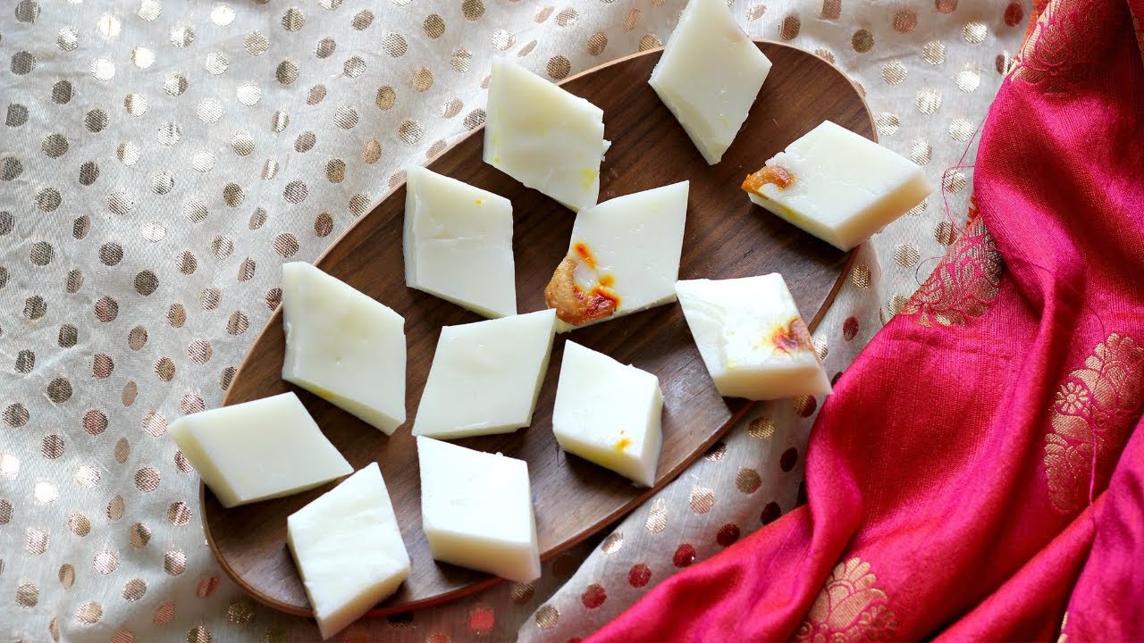 Arrowroot pudding / koova pudding / കൂവ പുഡ്ഡിംഗ് - YouTube