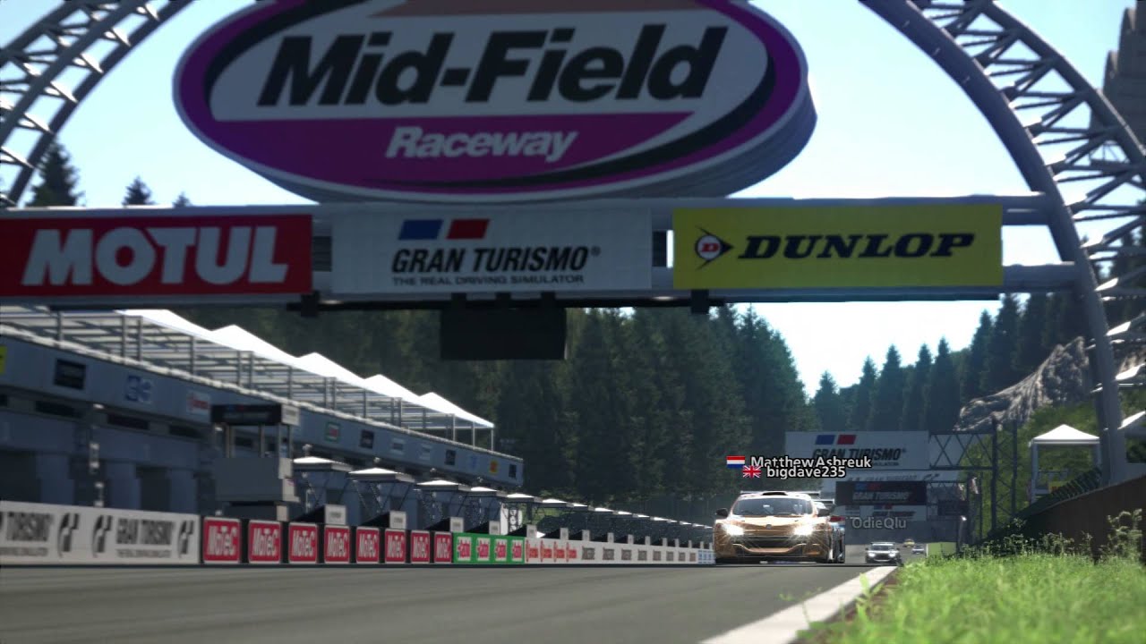Megane Trophy - Midfield Raceway - Race 1 - YouTube
