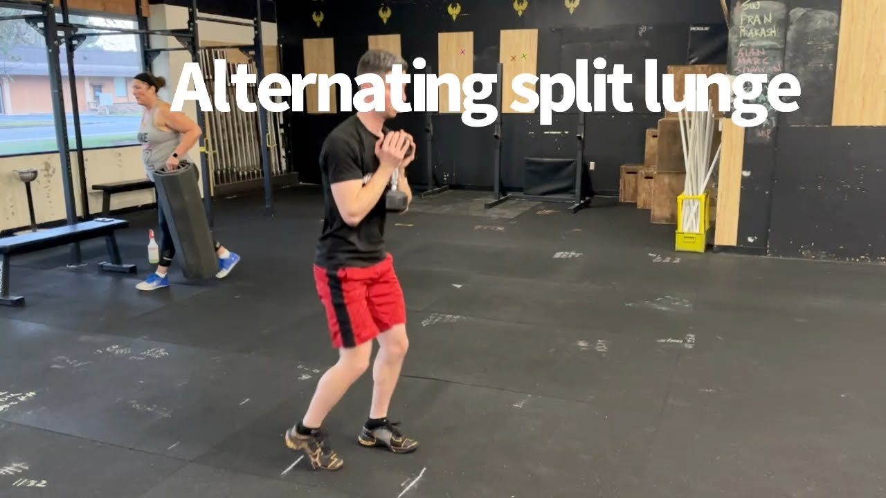 Alternating split lunge - YouTube