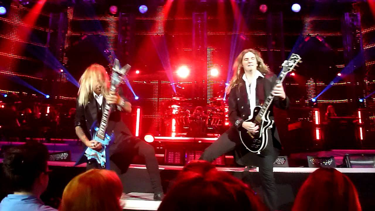 Trans Siberian Orchestra "Siberian Sleigh Ride/Wizards in Winter ...