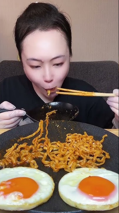 Mukbang noodle noodle - YouTube
