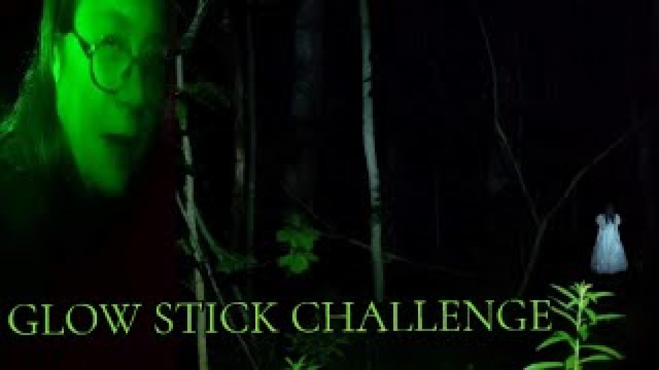 THE GLOW STICK CHALLENGE IN THE WOODS😱#2 - YouTube