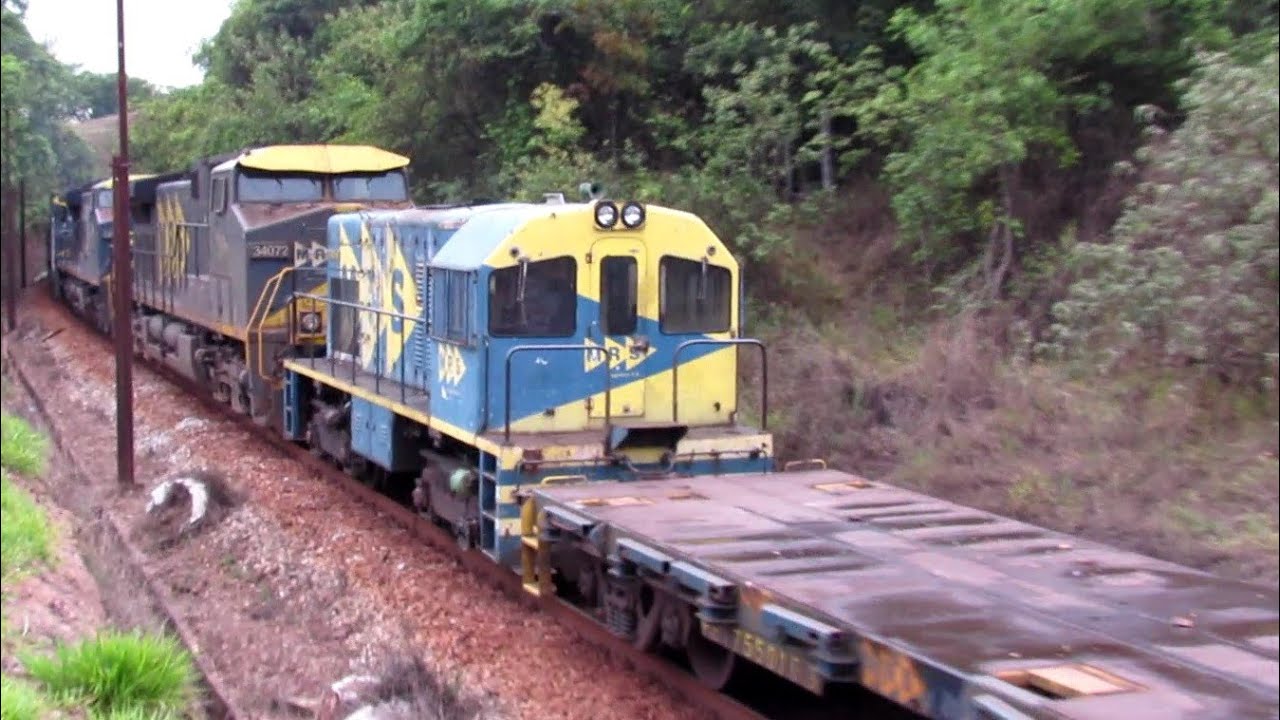 Locomotiva GE U6B no trem KER. - YouTube