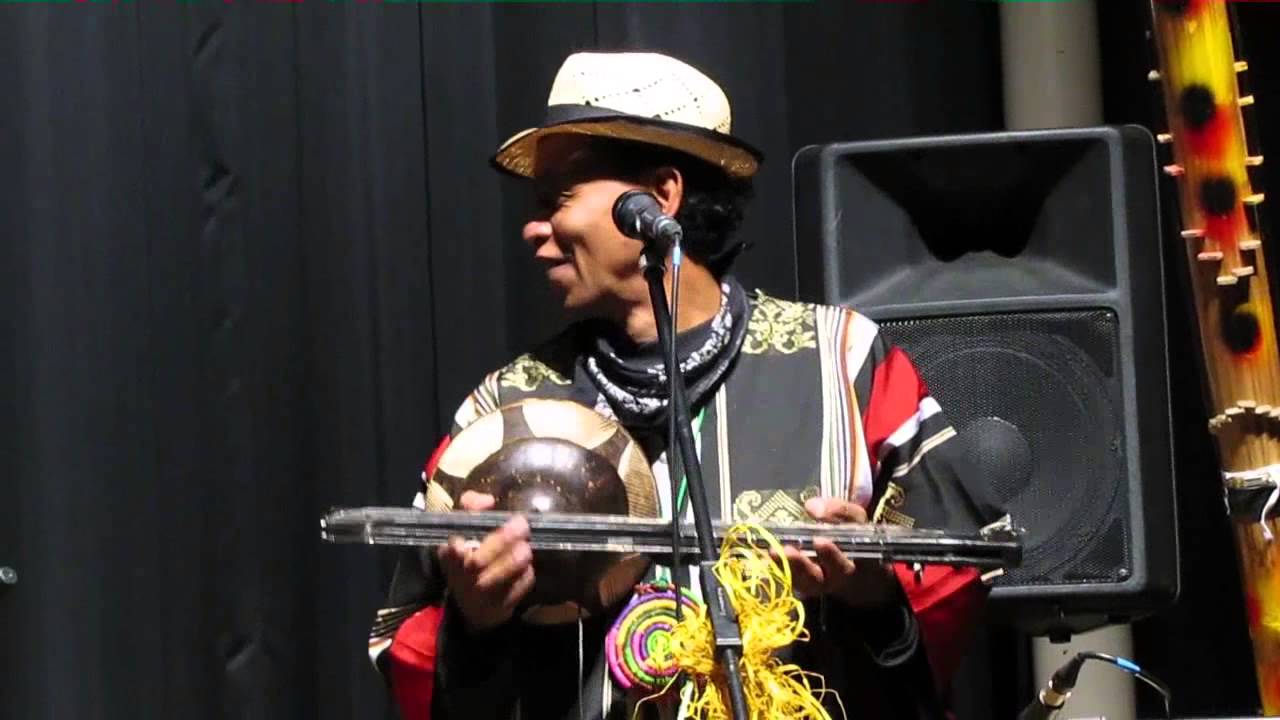 Samy & Bosco Trio "Firaisankina" - YouTube