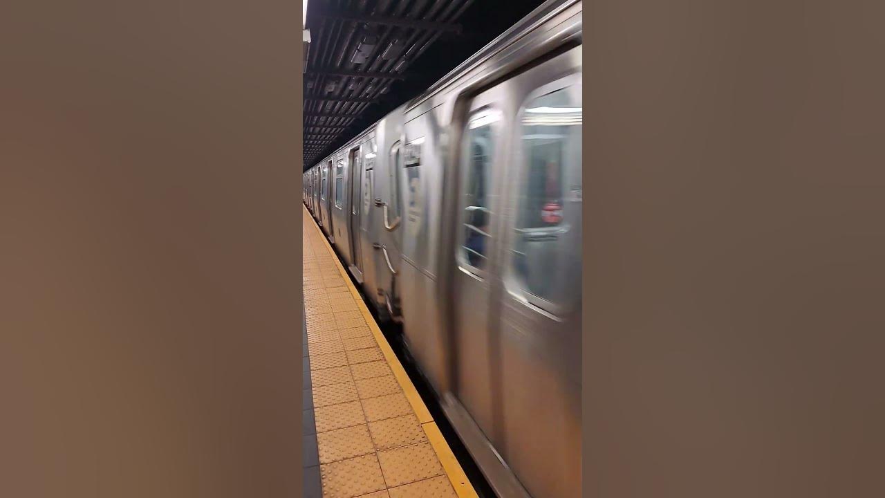 Canarsie Bound R143 L train entering Myrtle Wyckoff Avenues - YouTube
