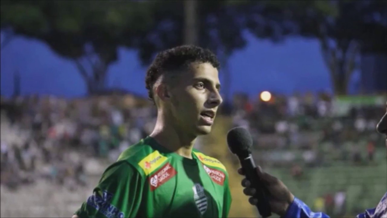 Lucas Bertin - Lateral Esquerdo 2000 - YouTube