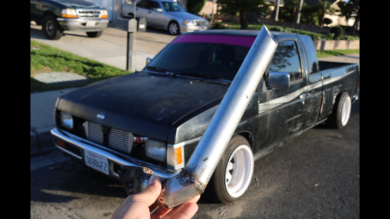 Boosted d21 gets a Wastegate screamer pipe ! - YouTube