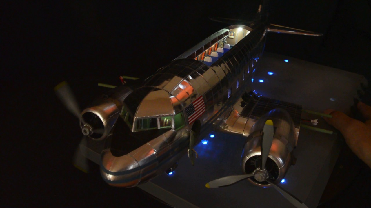 deagostini 1\32 Douglas DC-3 - YouTube