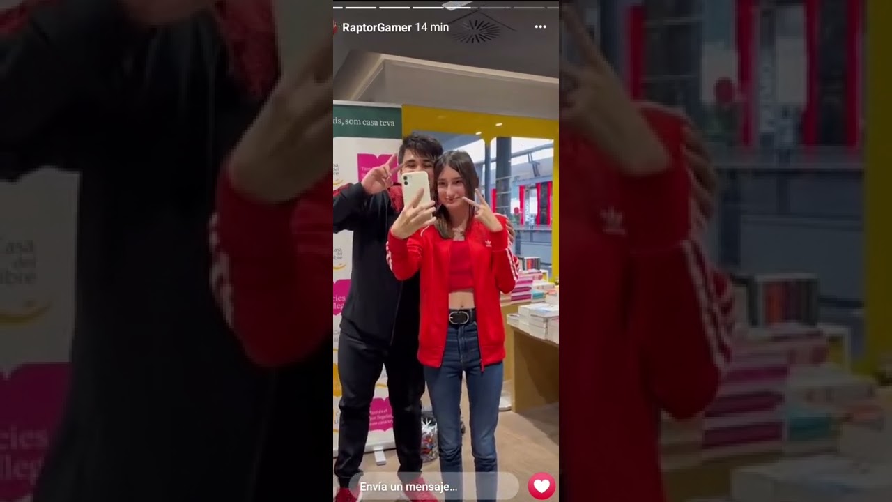 RaptorGamer primera firma de libros recopilación de historias ️🦖🐰 - YouTube