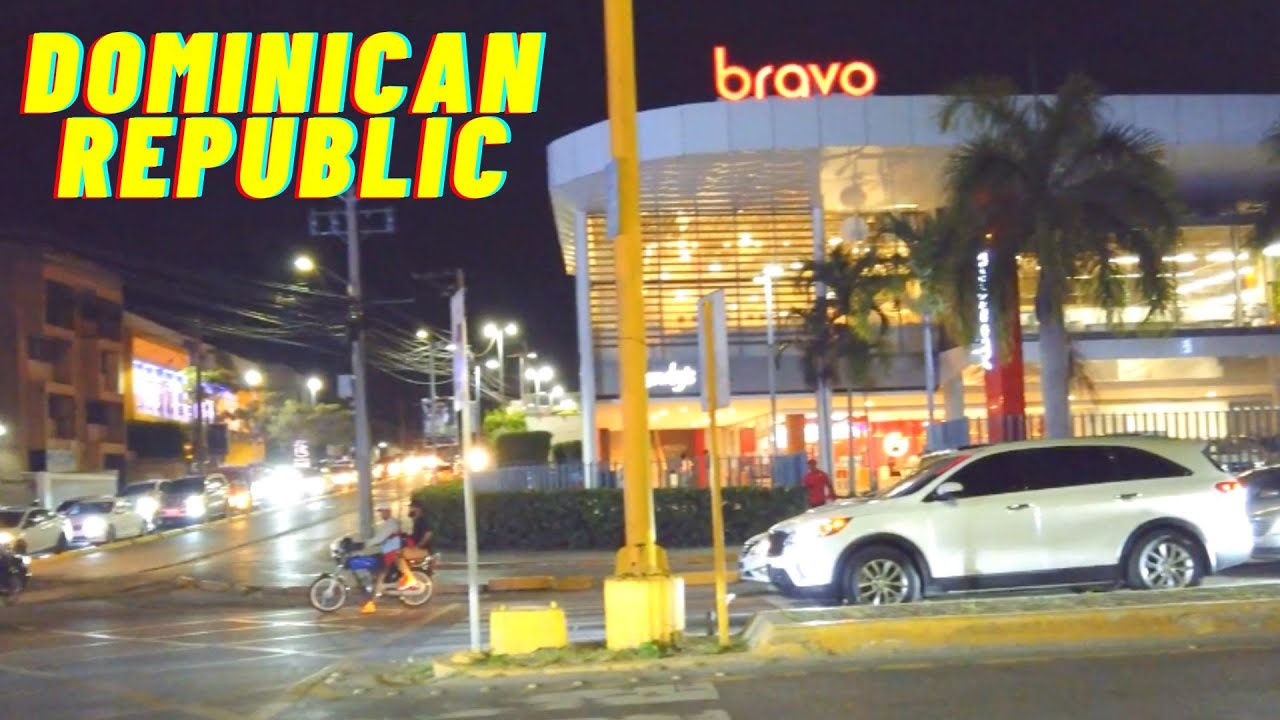 WALKING AT NIGHT IN DOMINICAN REPUBLIC | SANTIAGO DE LOS CABALLEROS ...