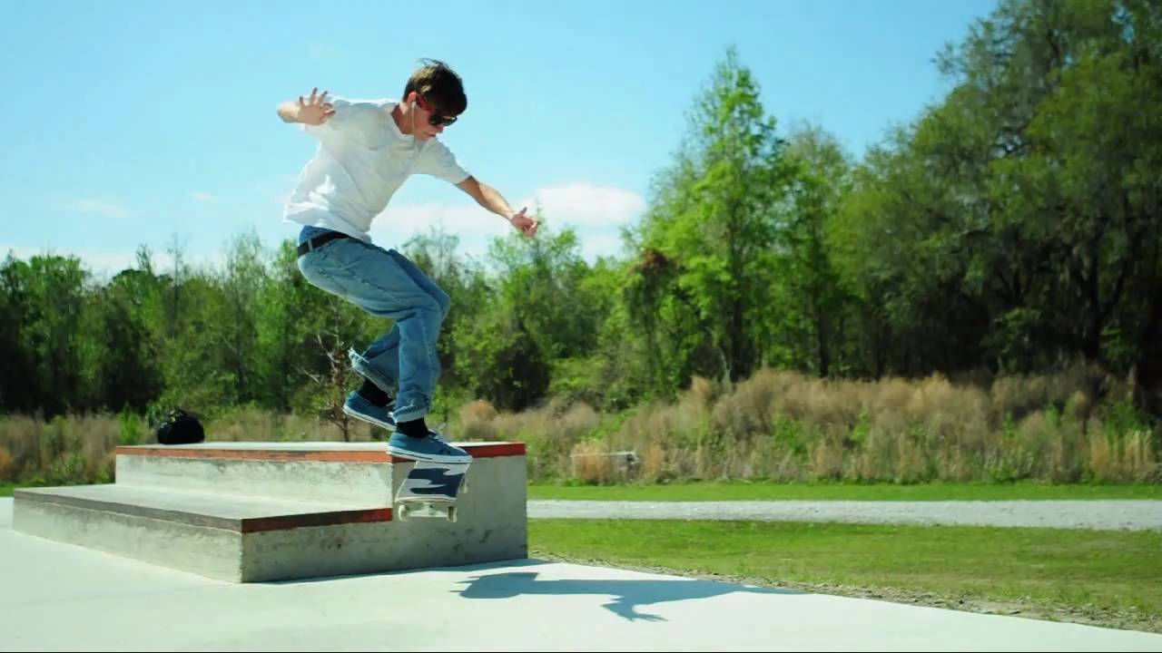 Funky Town- Bluffton Skatepark Edit - YouTube