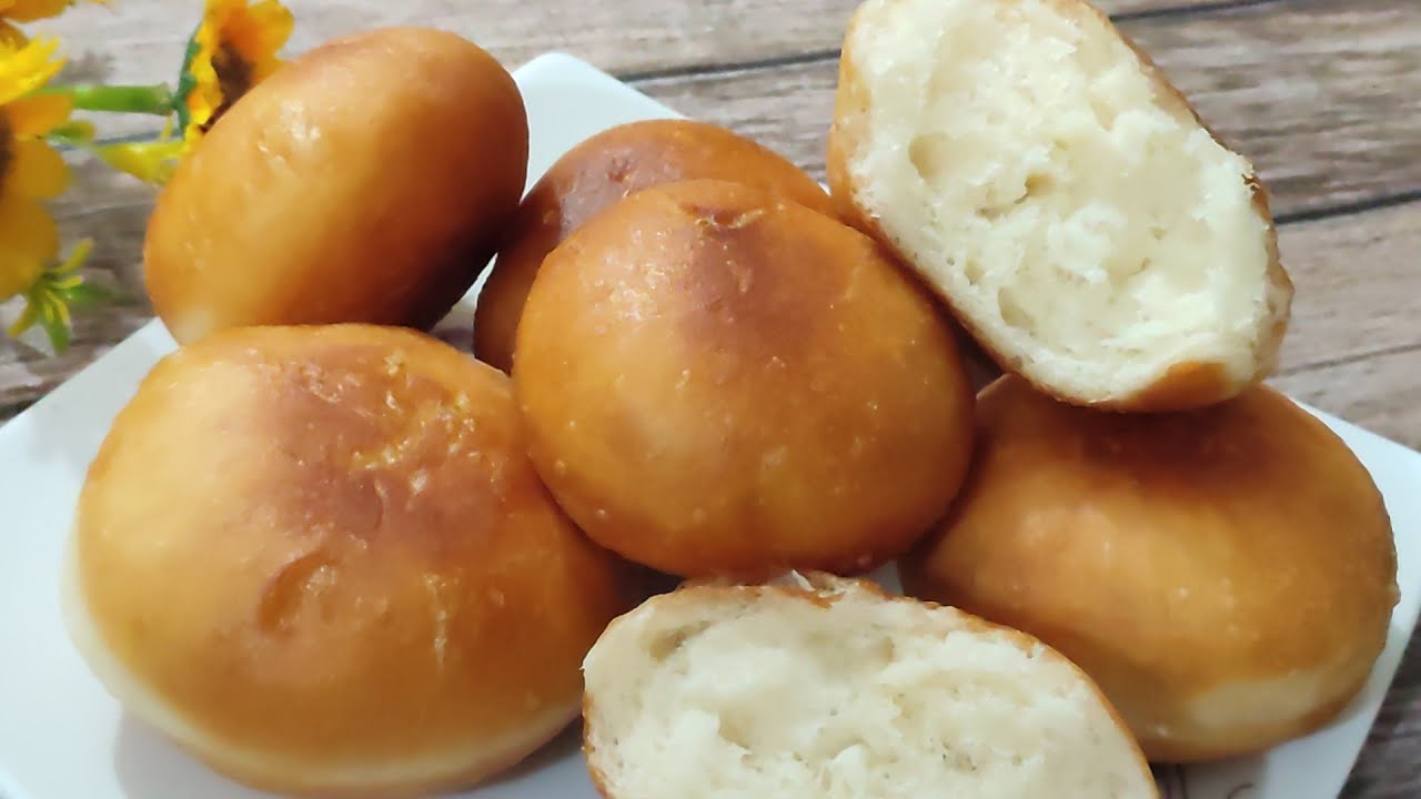 তেলে ভাজা বনরুটি। বিকেলের নাস্তায় চুলায় তৈরি বনরুটি। Easy Bun Ruti ...