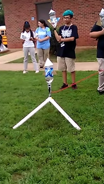 EPIC BOTTLE ROCKETS AT WEBSTER MIDDLE SCHOOL - YouTube