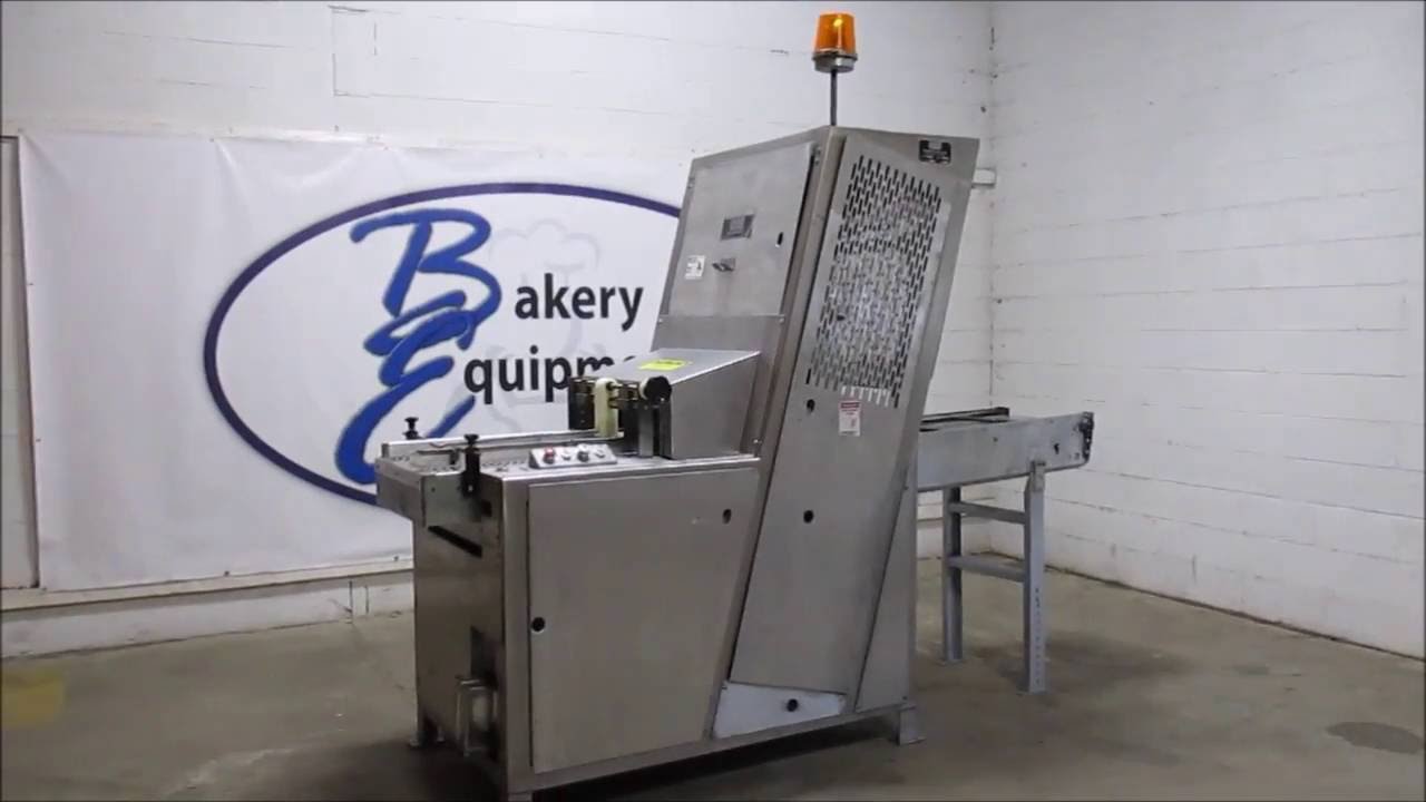 UBE Bread Slicer, Model: 90-75 - YouTube