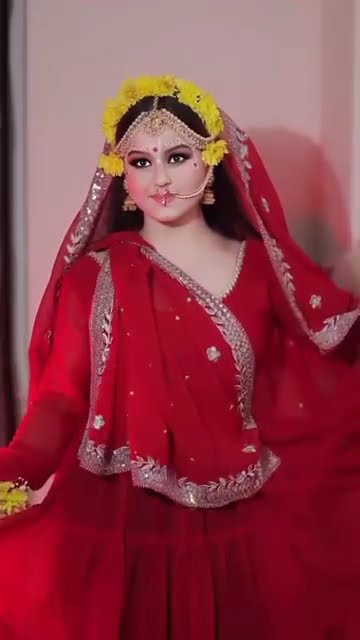 brijmandal ki jo anishtha trivedi hai # Radha Rani song # song Short ...