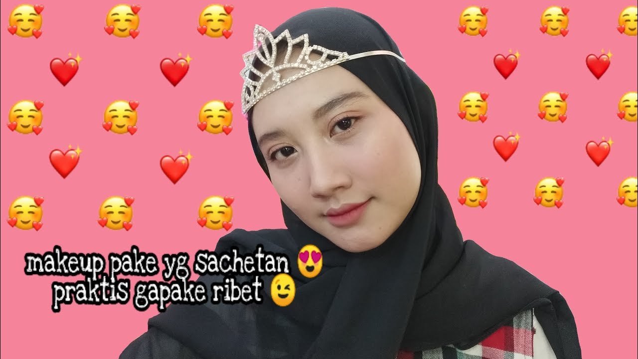 MAKEUP PAKE YANG SACHETAN 😂 | SIS2SIS & MOKOMOKO - YouTube