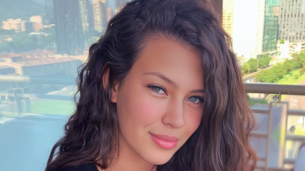 Michelle Ellee🔥 Plus Size Curvy Model 👉New Bio & Wiki - YouTube