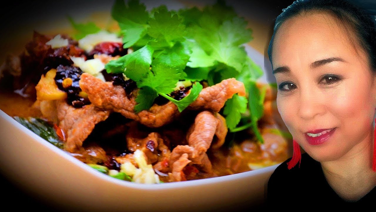 Sichuan Spicy Chilli Beef Hot Pot Chinese Style - YouTube