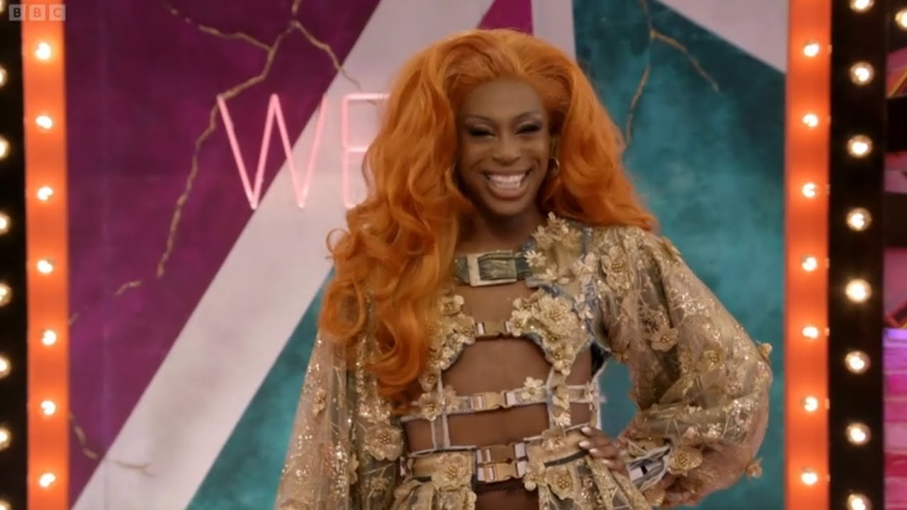 Baby's Entrance Rupaul's Drag Race UK Season 4 - YouTube