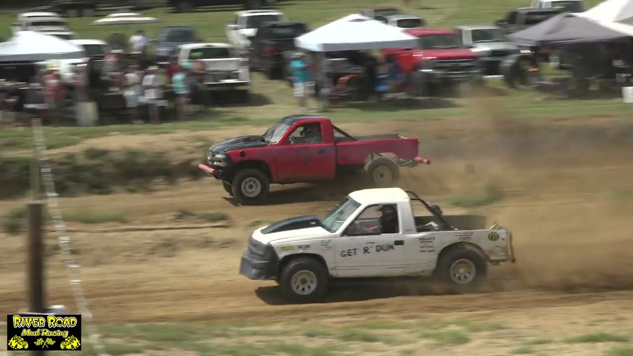 43 Sinnister vs Get R Dun - YouTube