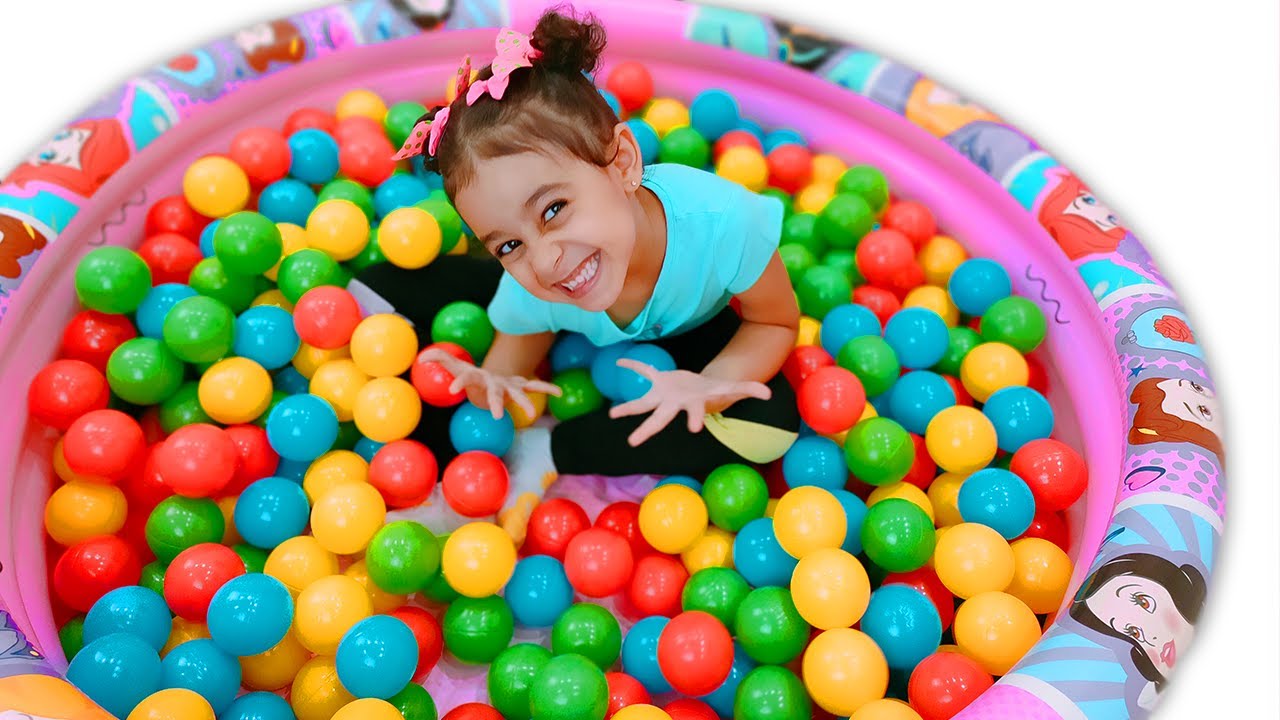 Color song , Learn Colors Ball with Sofia, and cute characters - YouTube