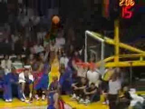 Kobe Bryant Spinning Fade Away #24 - YouTube
